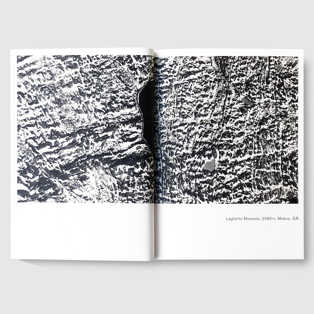 Jan Steinbach / Twentytwo Swiss Mountain Lakes | Post Architecture Books
