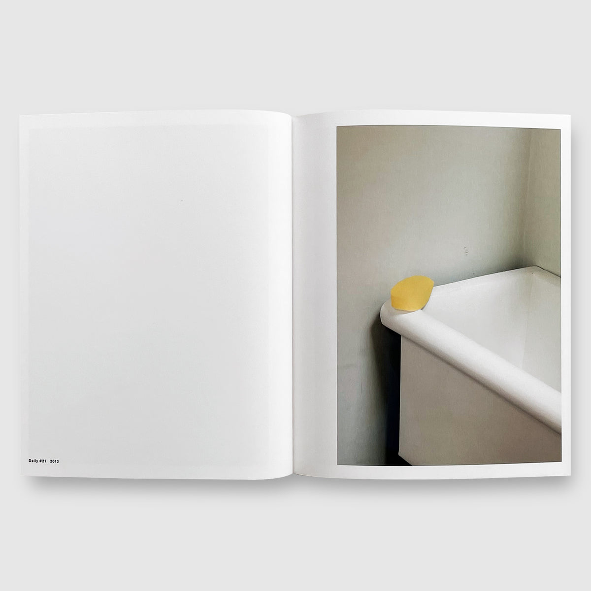 Thomas Demand | THE DAILIES [EXPANDED EDITION] | Post Architecture Books